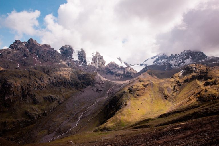 Vinicunca: Exploring the Mountain of Seven Colors - Trails to Machu Picchu